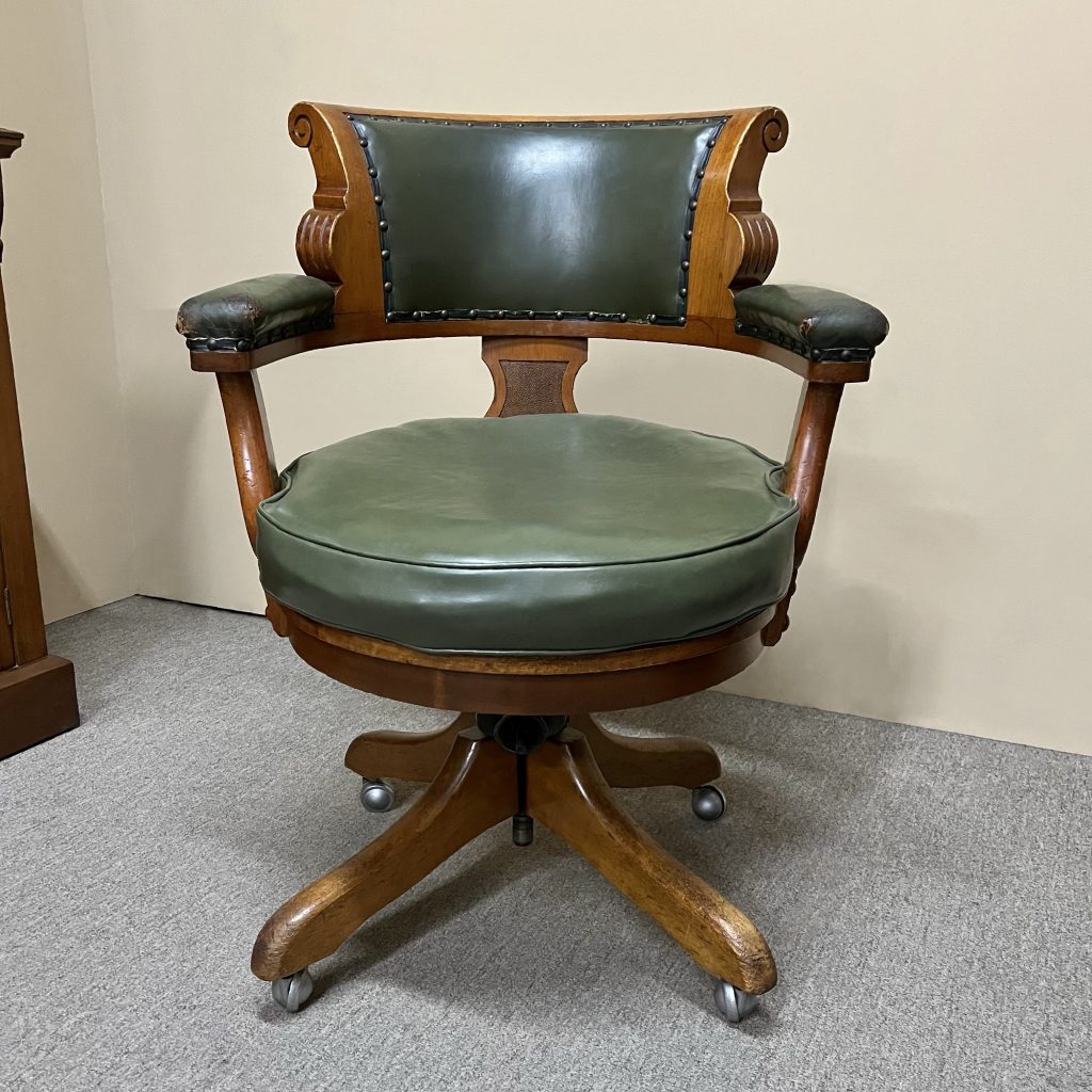 Antique Chairs Melbourne | Vintage Sofa & Stools | Nostalgia Antiques