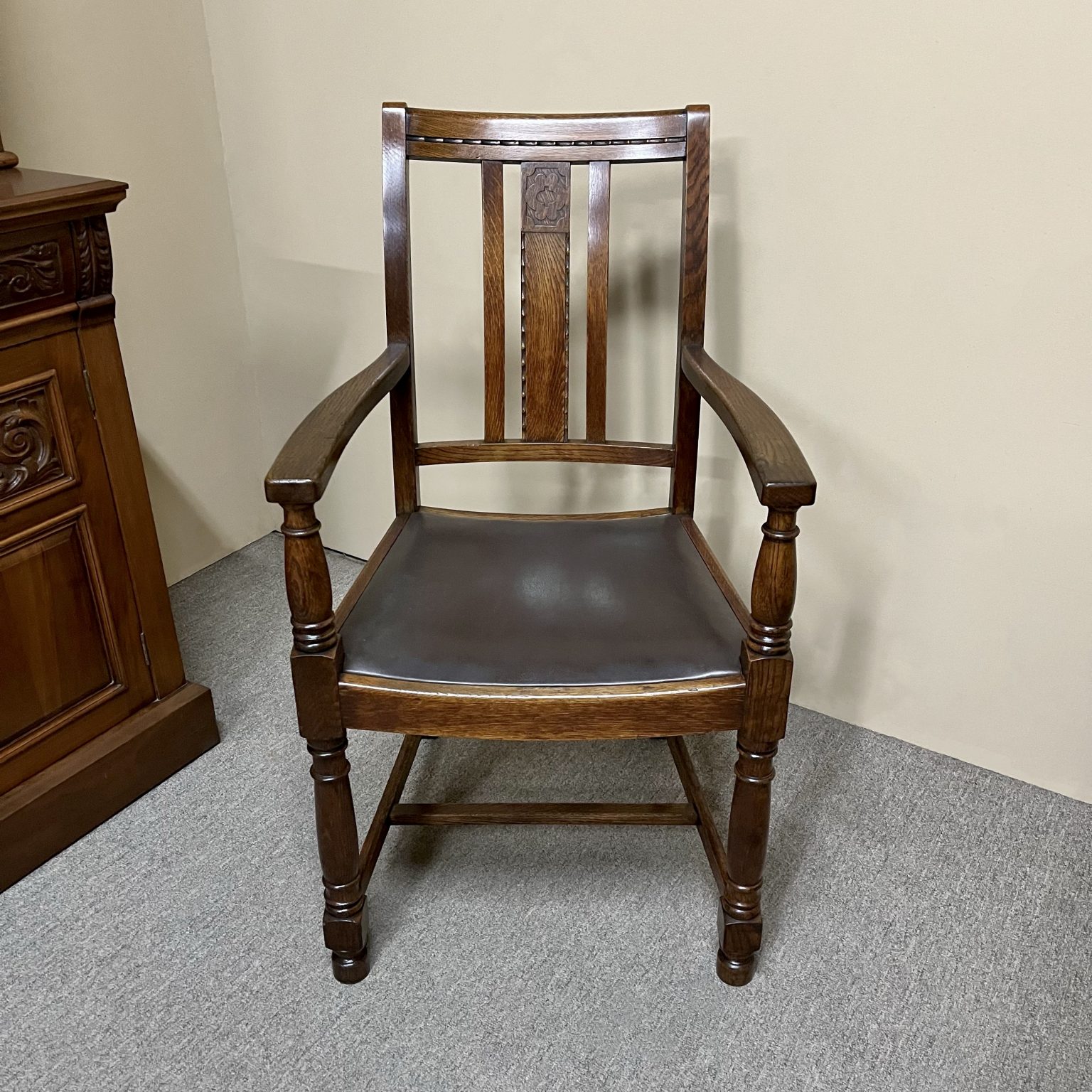 Antique Chairs Melbourne | Vintage Sofa & Stools | Nostalgia Antiques